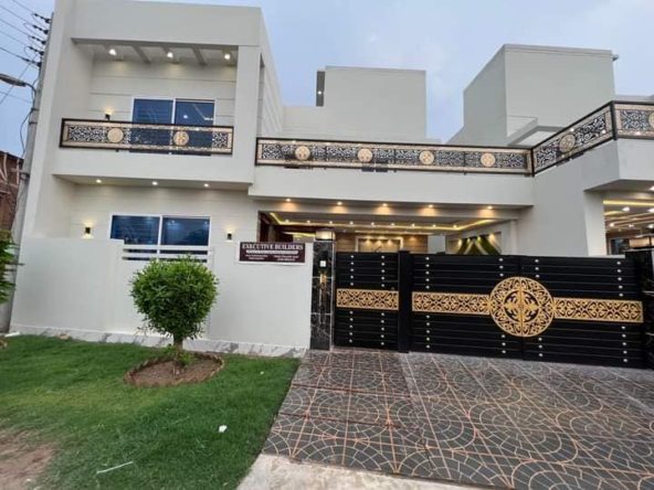 House For Sale Zakaria Town Multan